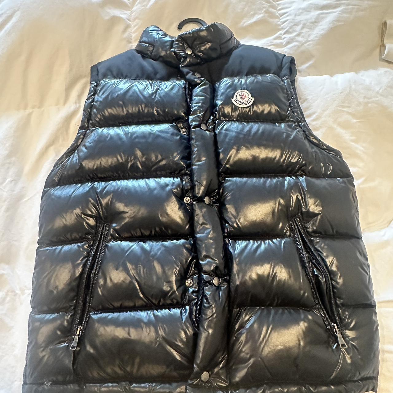 Moncler Vest Mens Black. Size 1. Used - Depop