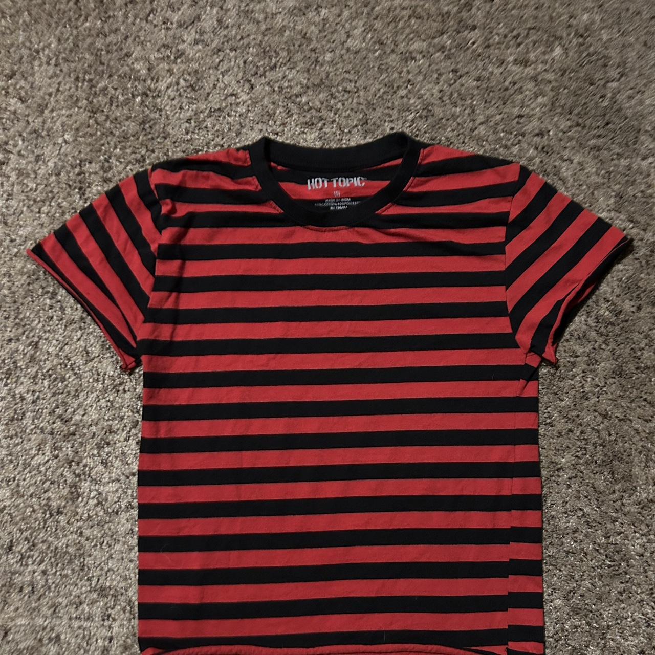 Hot topic striped shirt cut short sleeves - Depop