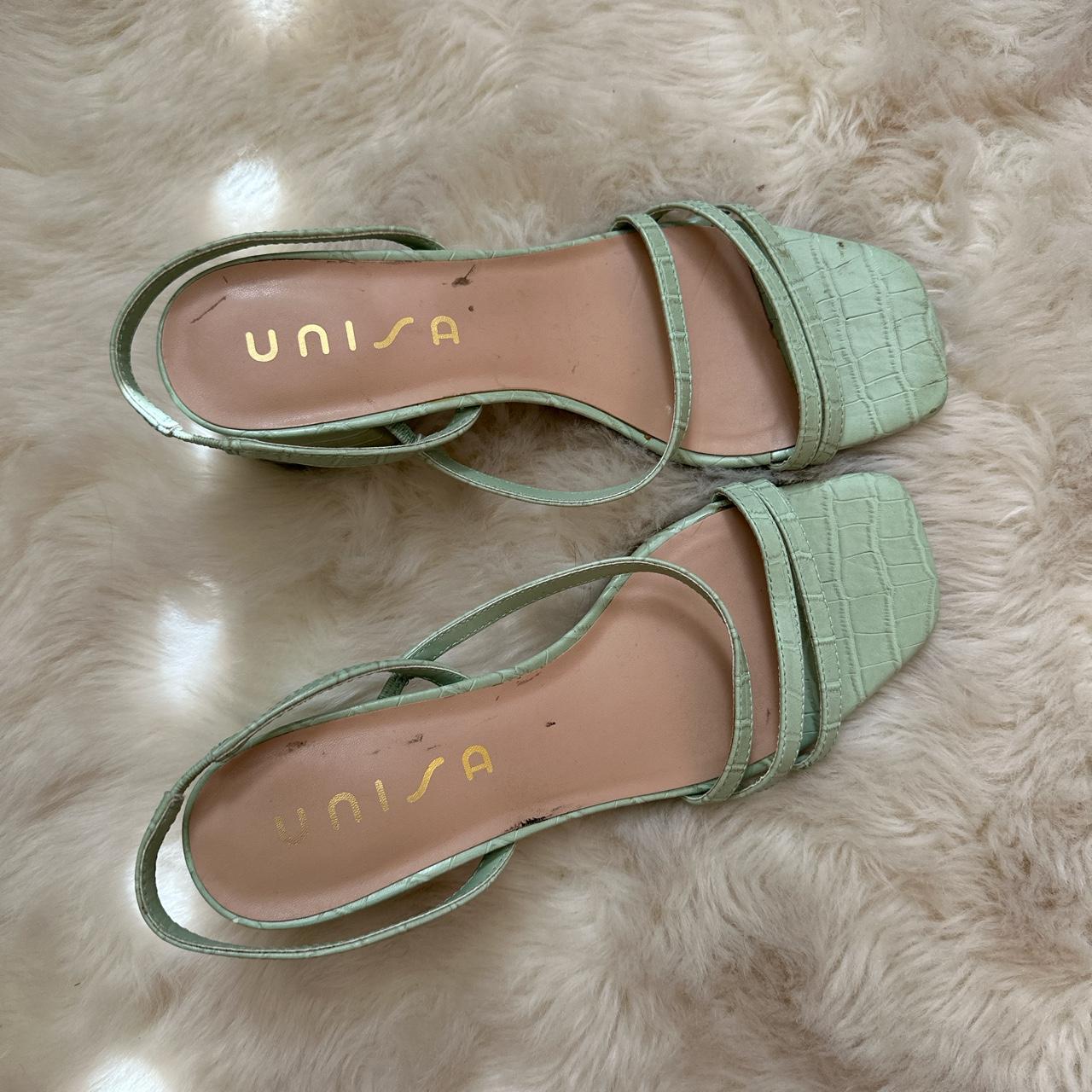 unisa block heeled sandals worn a few times womens 9 - Depop