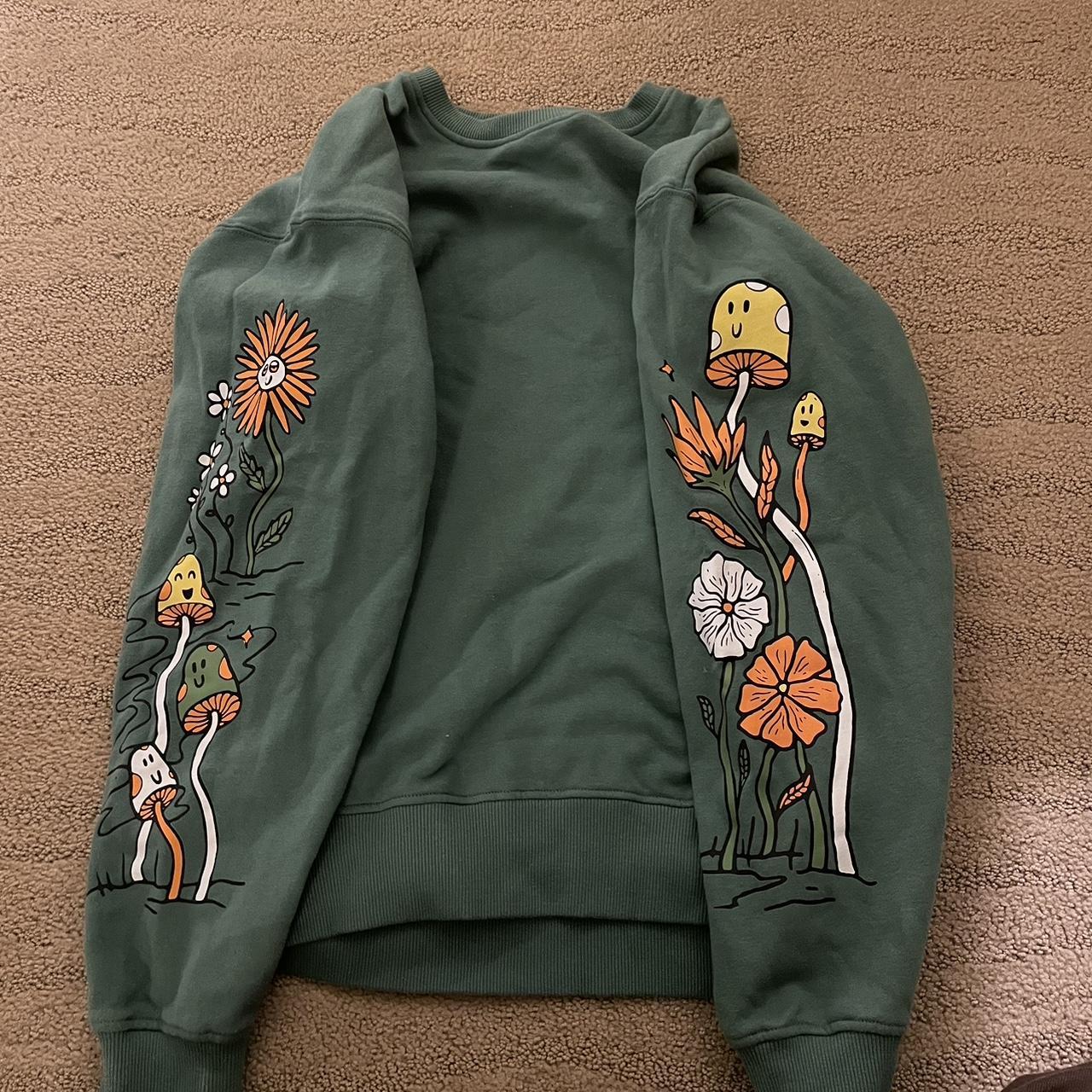 super cute green National Parks crewneck with... - Depop