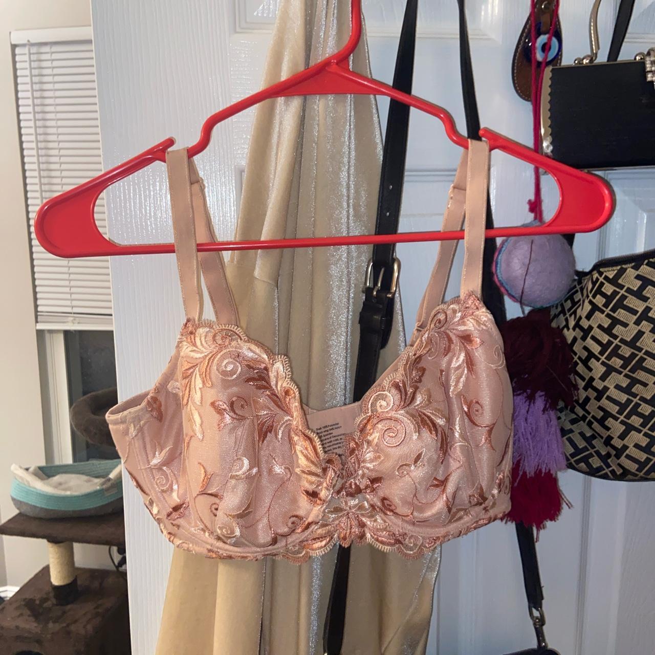 Pink Soma lace bra, size 36D full coverage - Depop