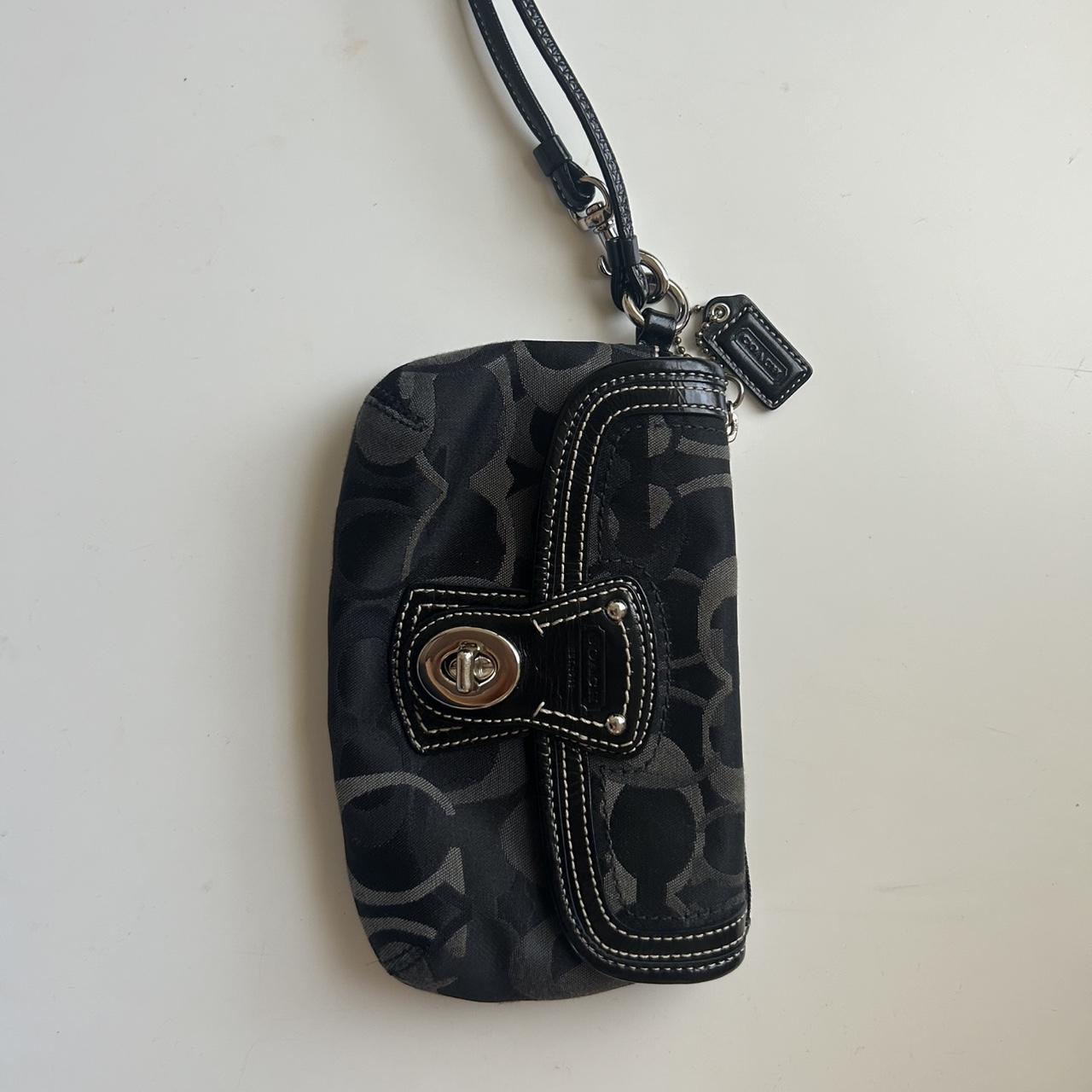 2000s Vintage Coach Mini Wallet Purse - used in... | Depop