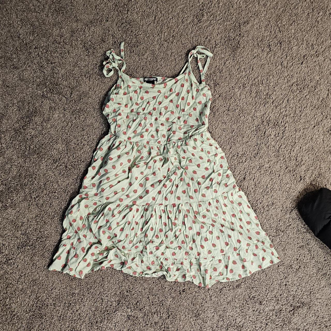 Hot topic strawberry dress! 🍓 - Depop