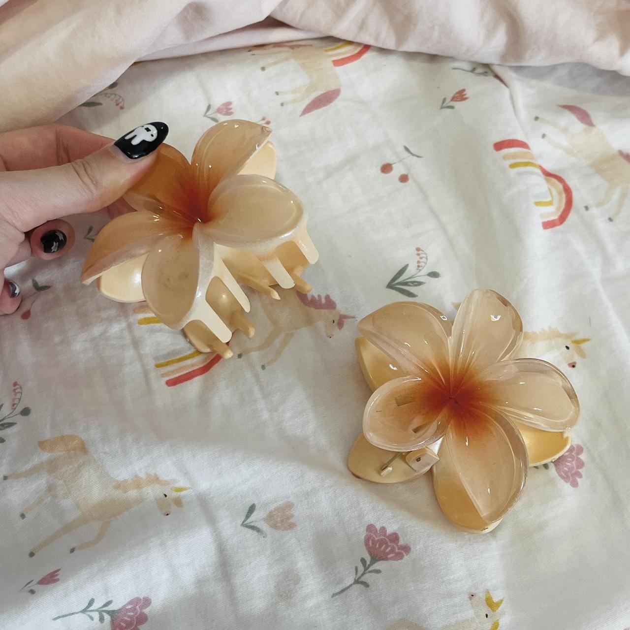 Orange Flower Hair Clips! 2pc - Depop