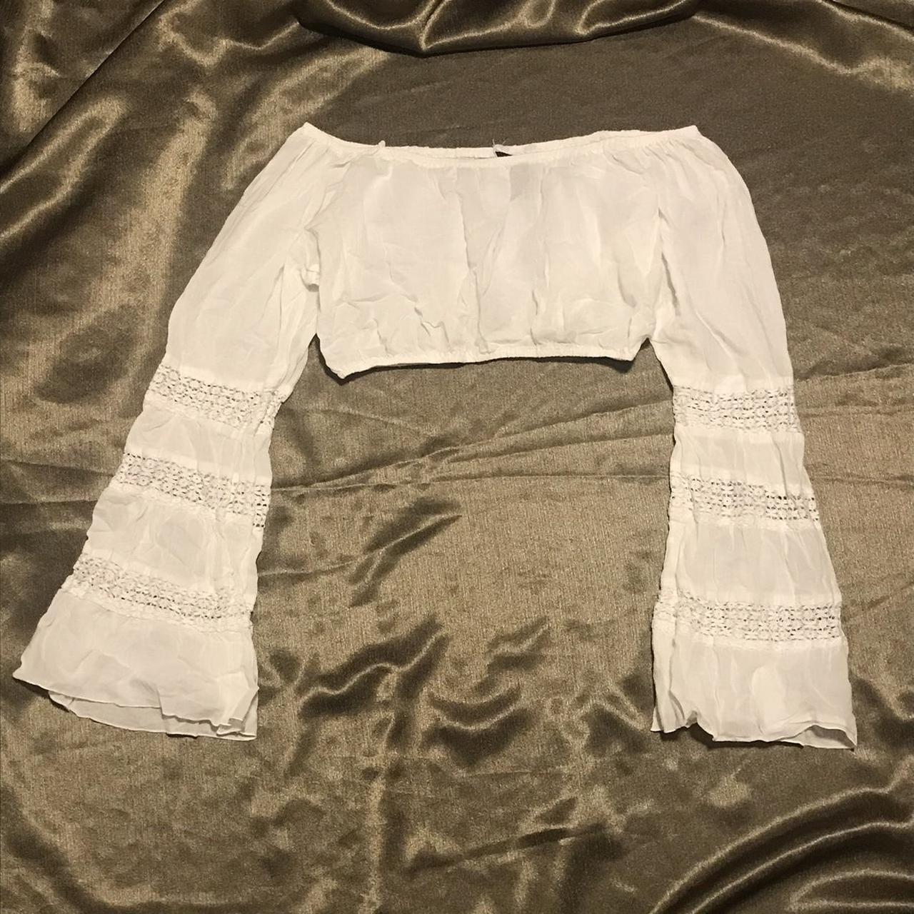 Cottage core sheet white crop top by moda... - Depop
