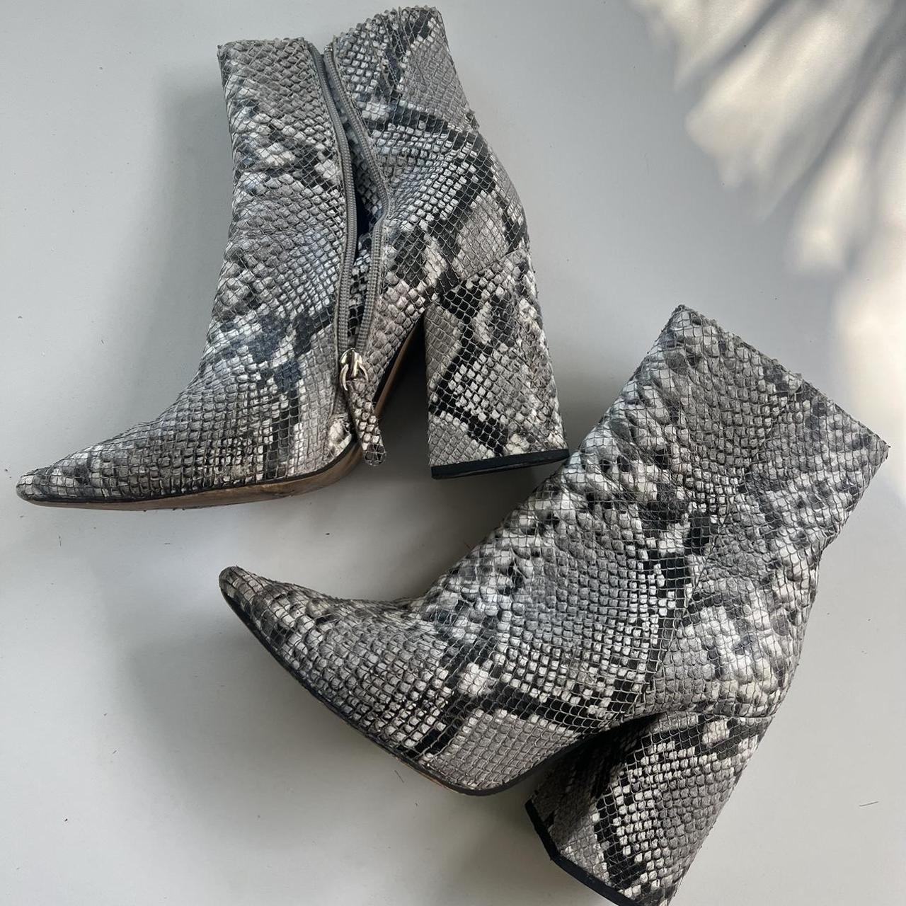 ALIAS MAE BOOTS - Size 9. - Depop