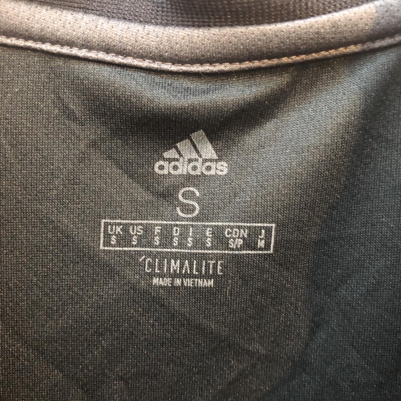 Real Madrid 2018/19 away kit Men’s small Slight... - Depop