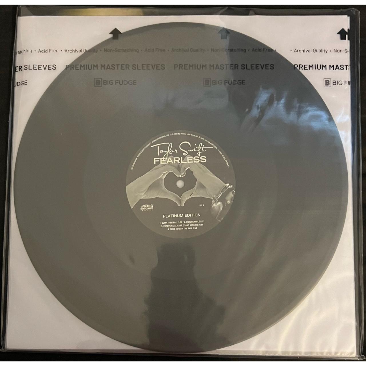 Taylor Swift - Fearless (Platinum Edition) Vinyl... - Depop