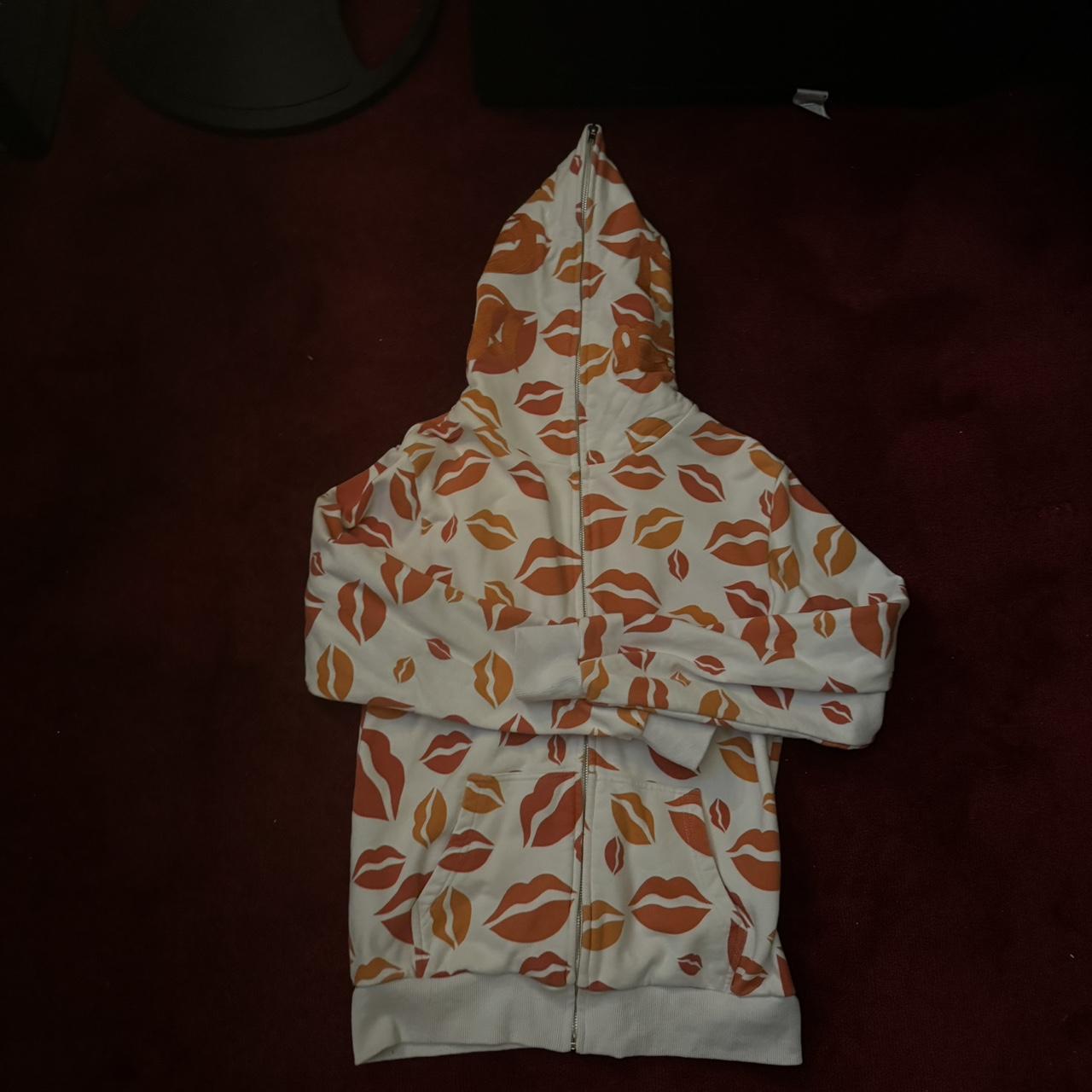 Medium “Steezy world wide” Full Zip All over kiss... - Depop