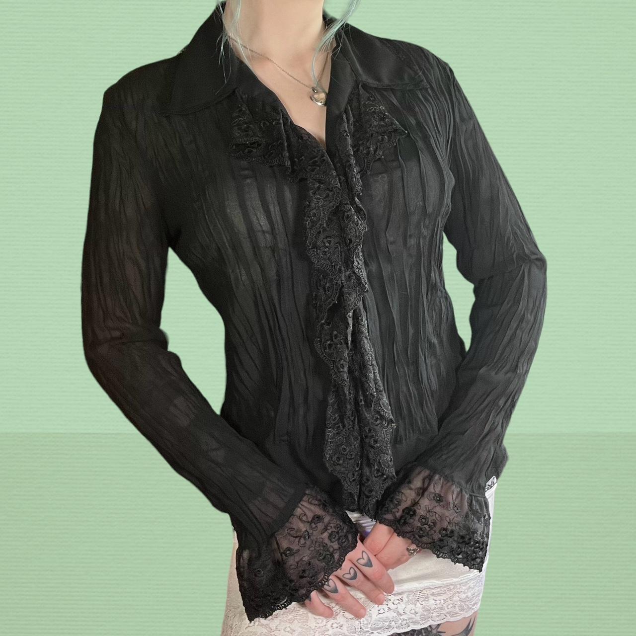 STUNNING!!! Beautiful vintage ruffled lace top! Lace... - Depop