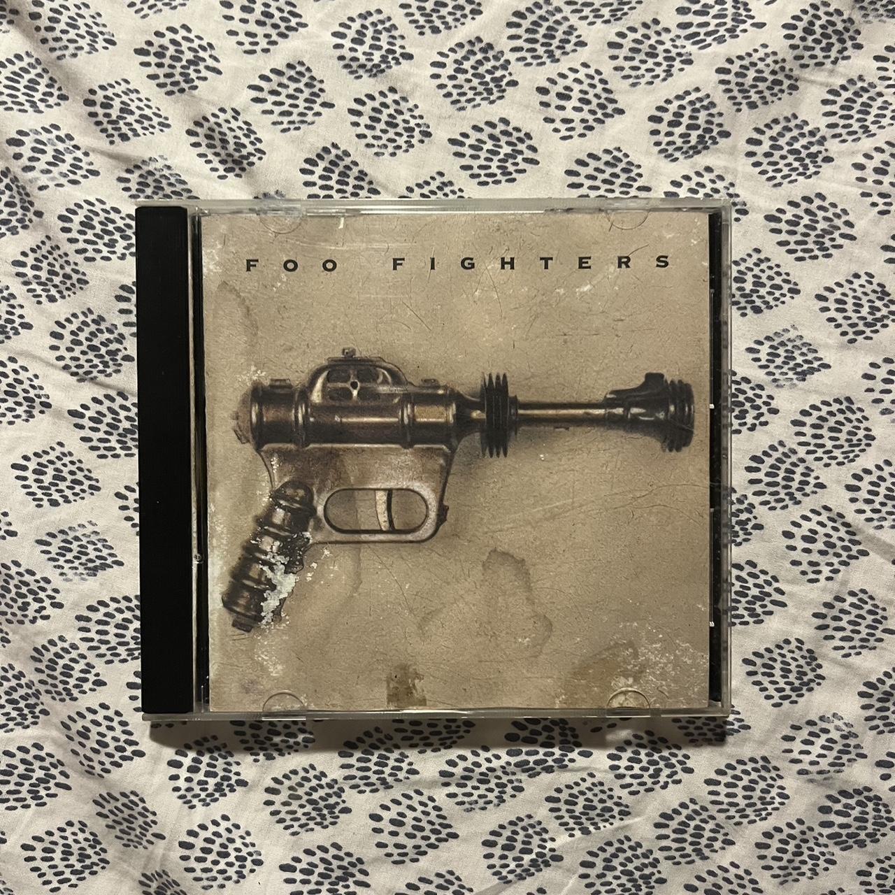 Foo Fighters self titled great condition cd - Depop