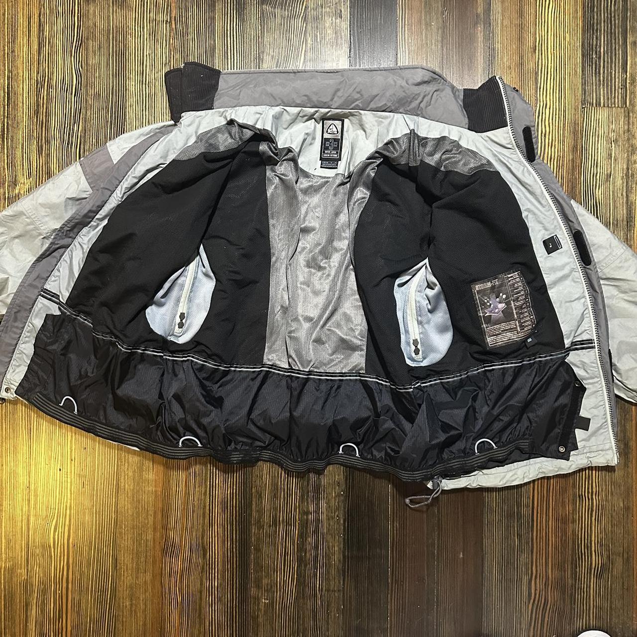 Vintage Nike ACG ski jacket Size M fits like L In... - Depop