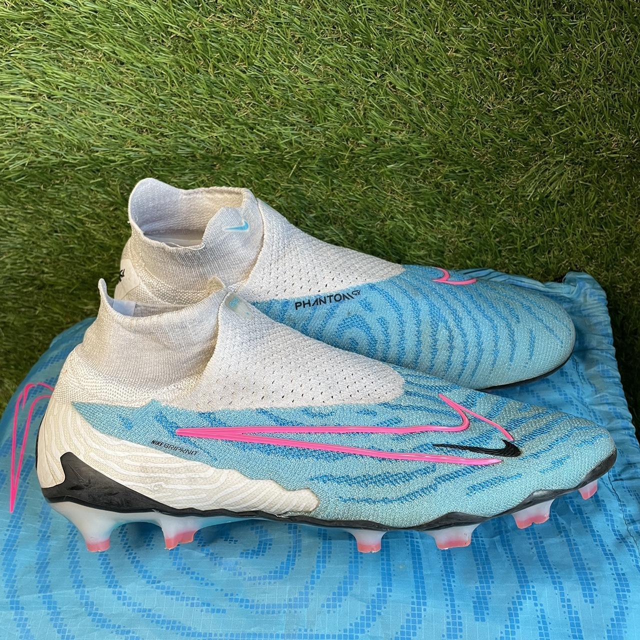 Nike phantom gx elite FG football boots size... - Depop