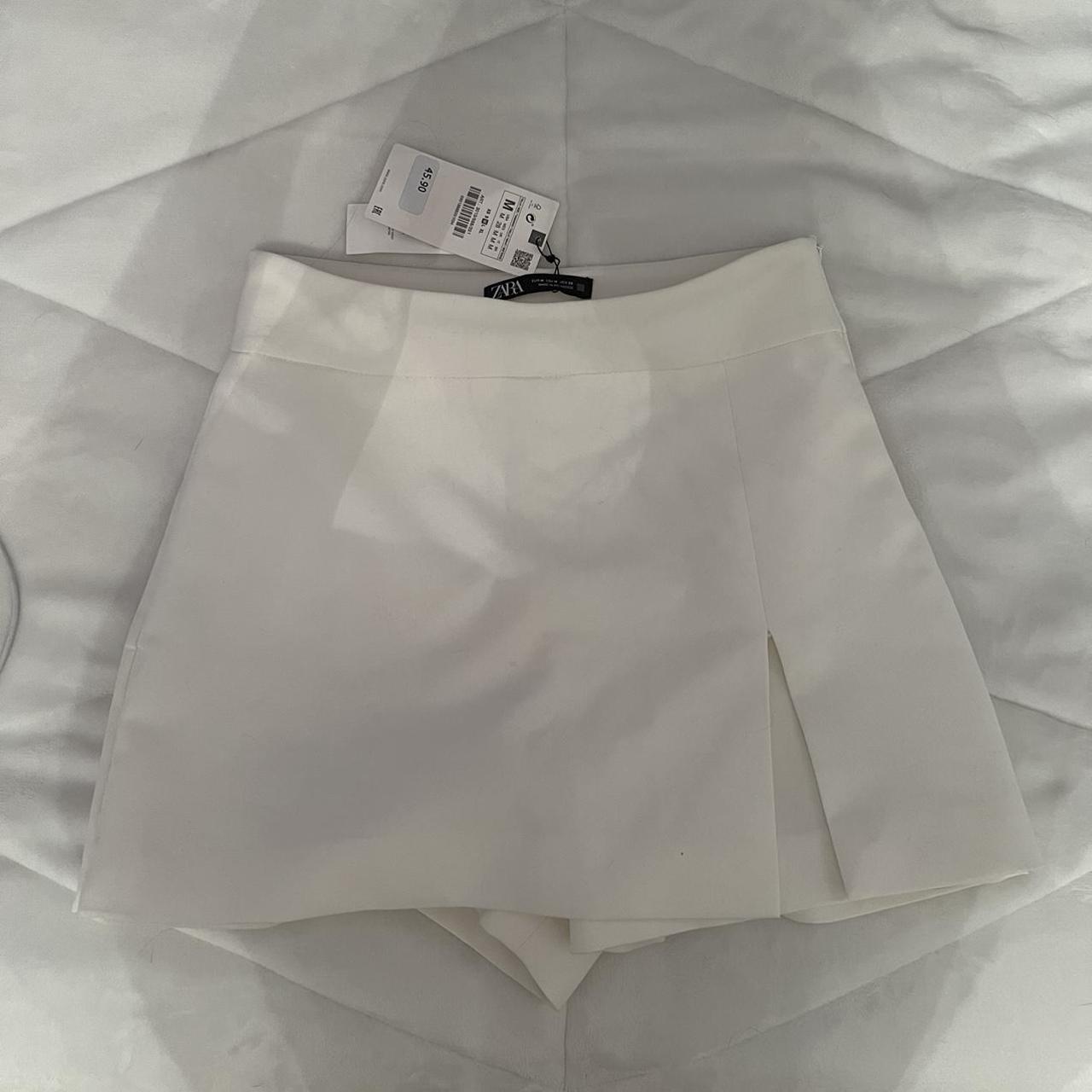 Zara white mini skort Never worn with tags... - Depop