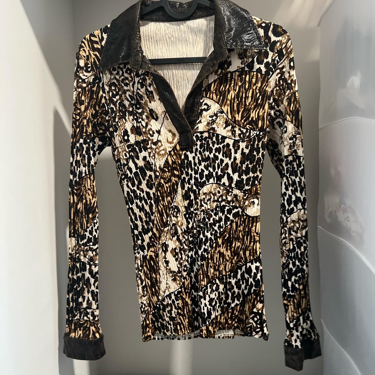 Y2k animal print/ leopard print long sleeve top... - Depop