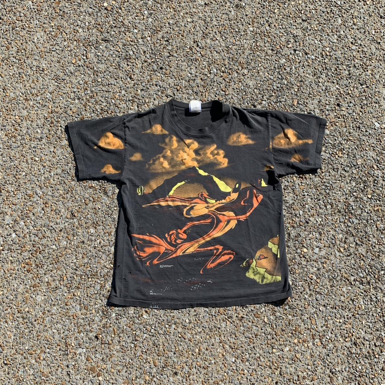 Vintage 1995 Roadrunner and Coyote all-over black... - Depop