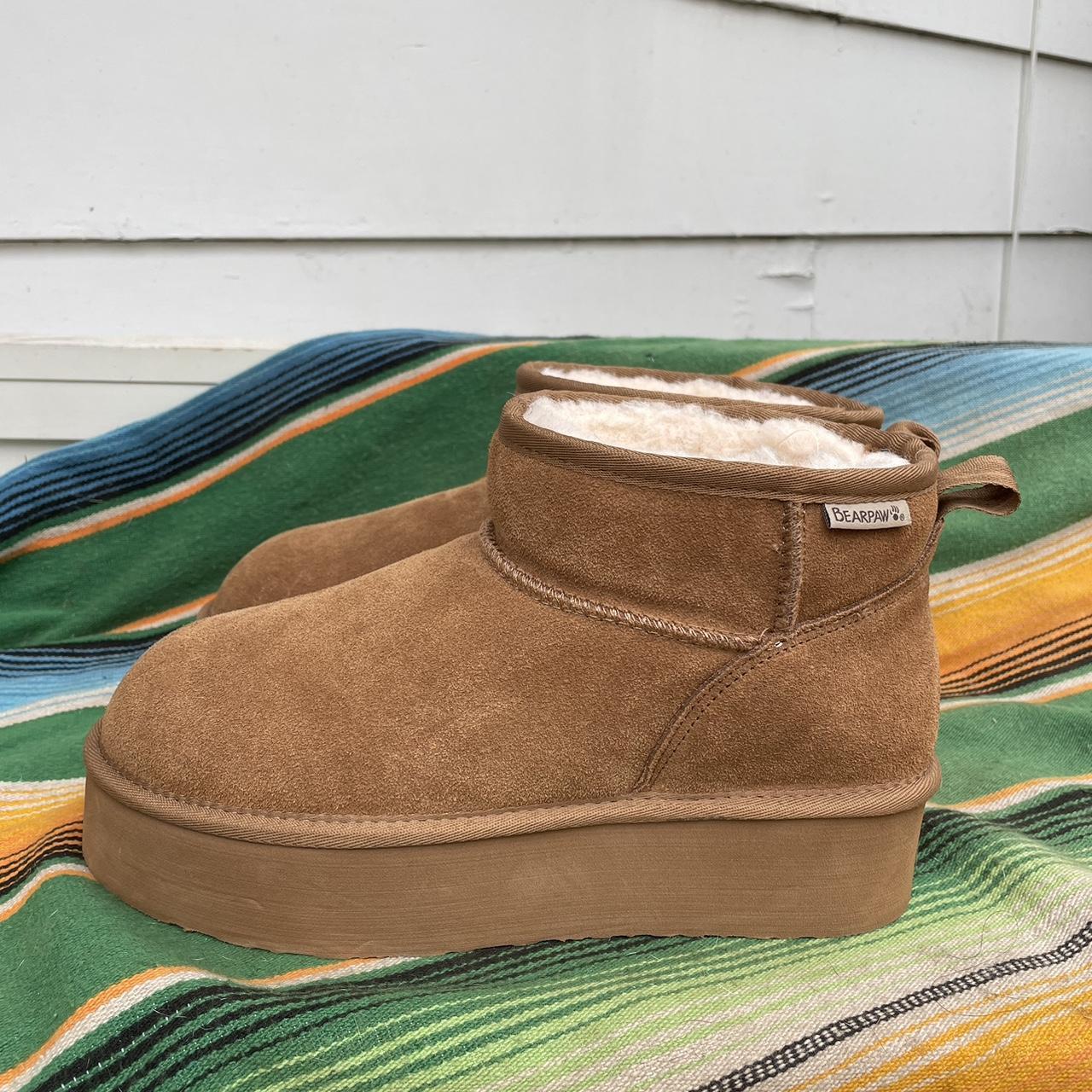 Brown suede platform boots with fur lining brand is... - Depop