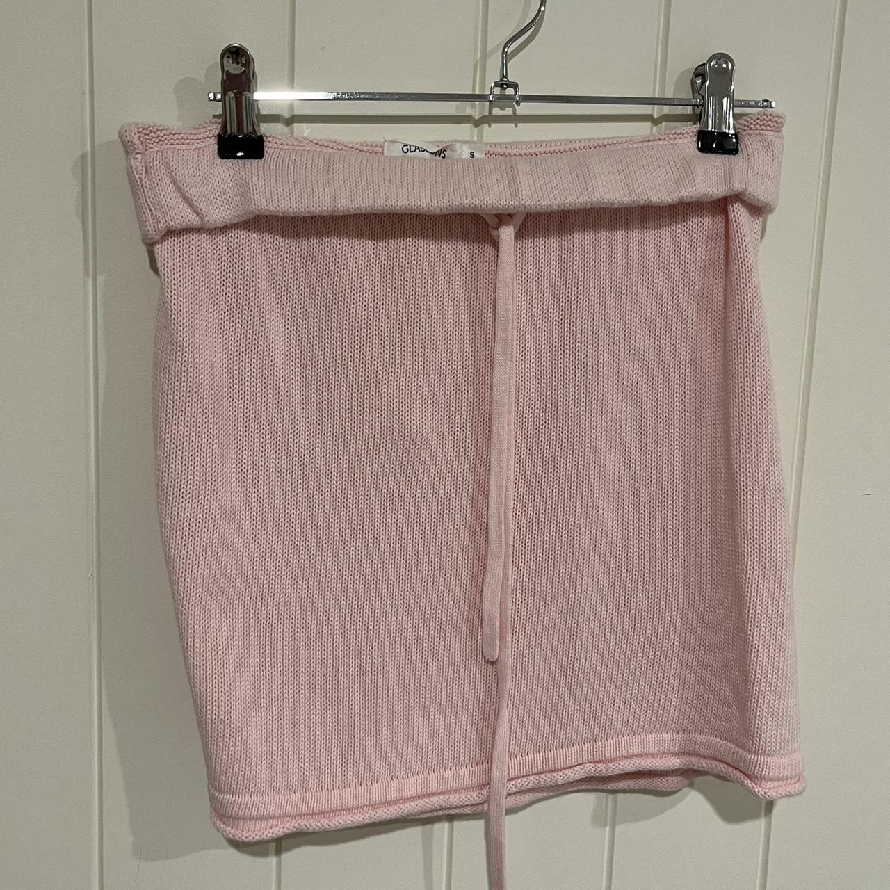 Old Glassons pink knit mini skirt. Perfect for a... - Depop