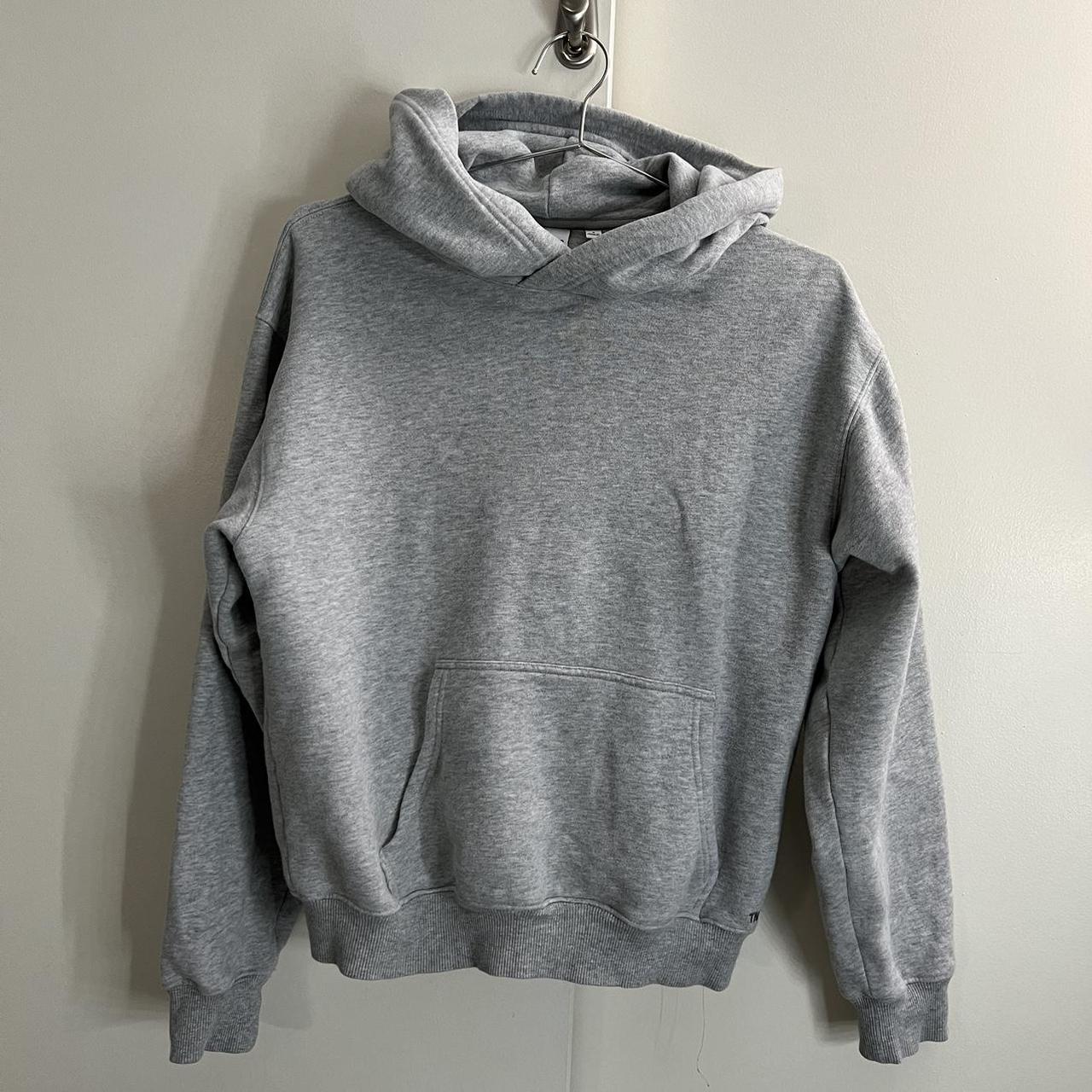 ARITZIA TNA perfect hoodie Heather Grey Color Used... - Depop