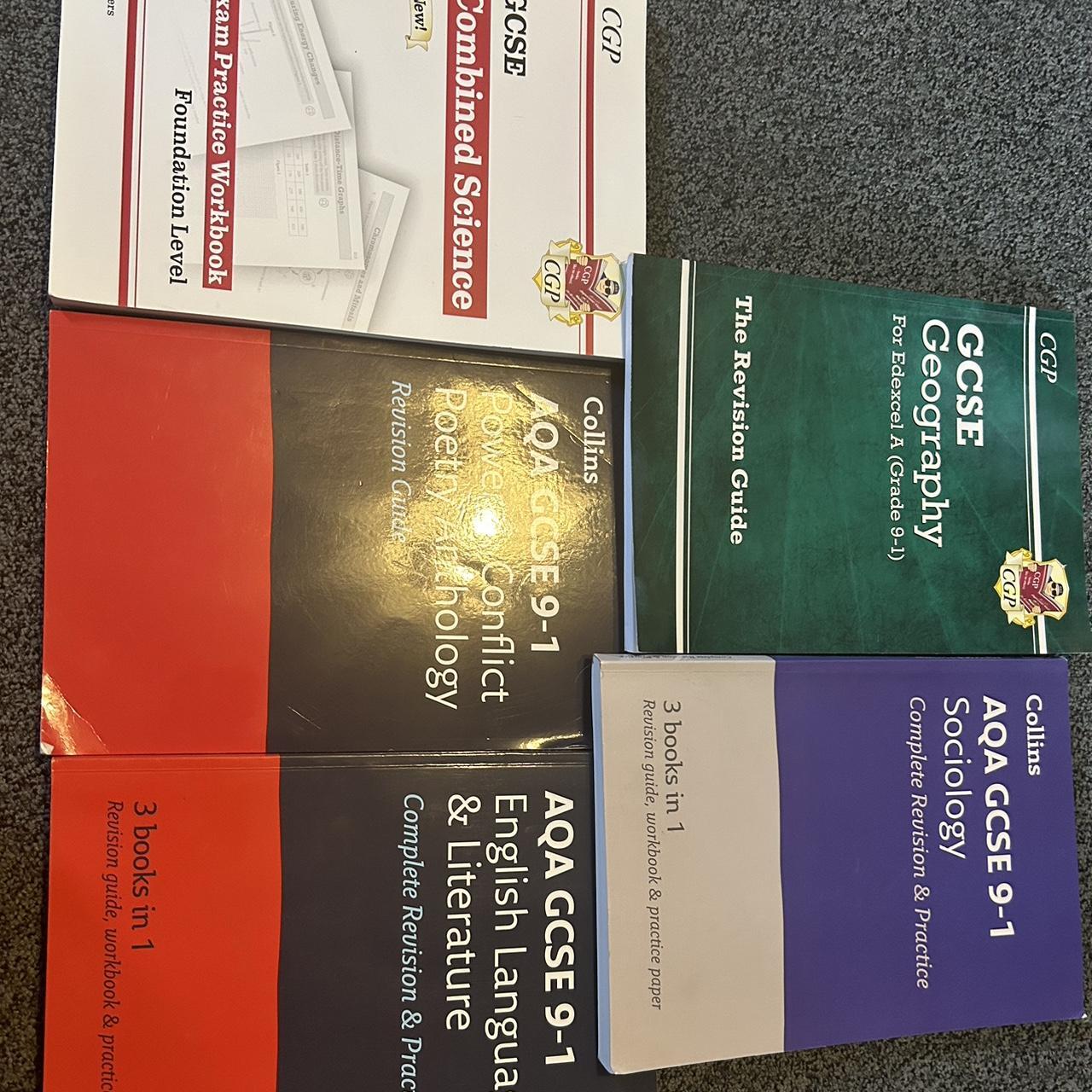 VARIETY OF REVISION BOOKS (gcse) £5 each or all for... - Depop