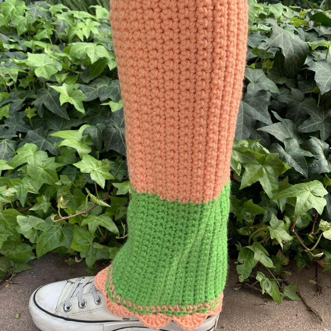 Color-block peach and green crochet scalloped edge... - Depop