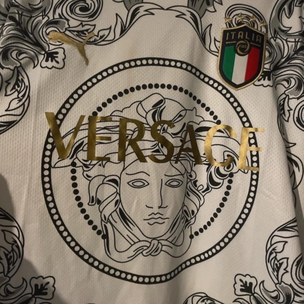 Italy x Versace Football Jersey. Puma made. Size small. - Depop