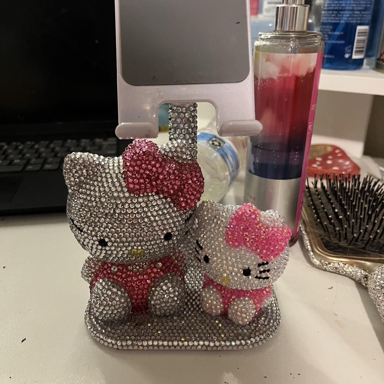 Diamond hello kitty stand | Depop