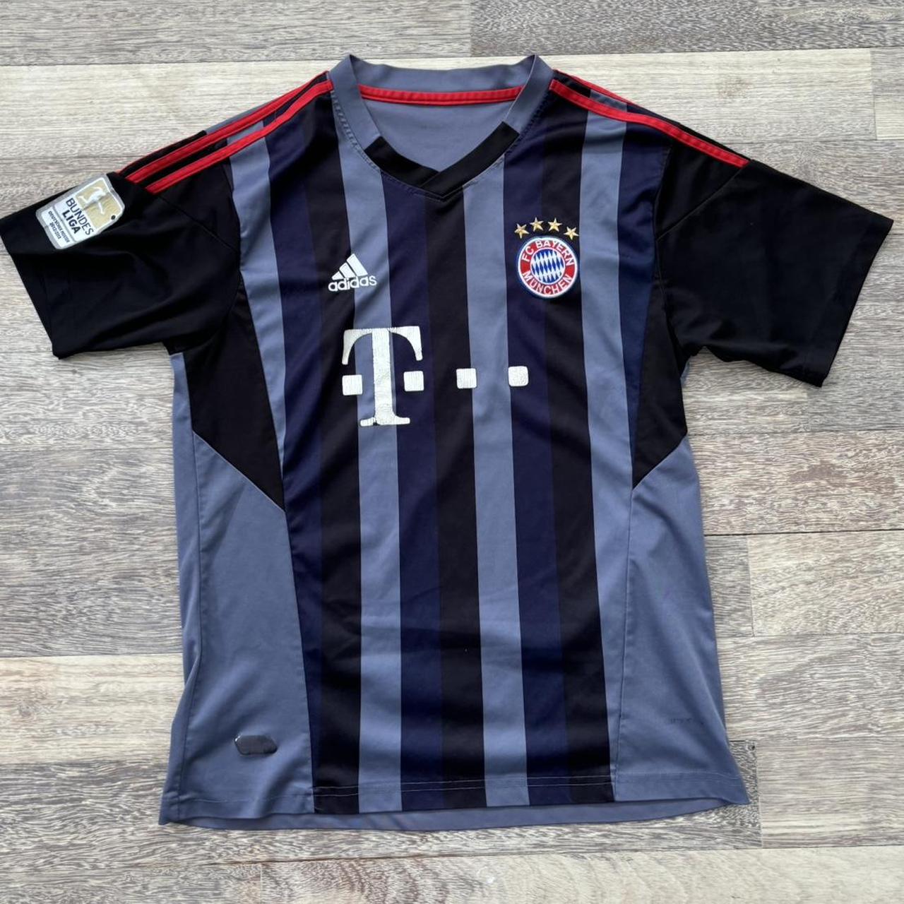 Vintage Bayern Munich football soccer jersey. Sweet... | Depop