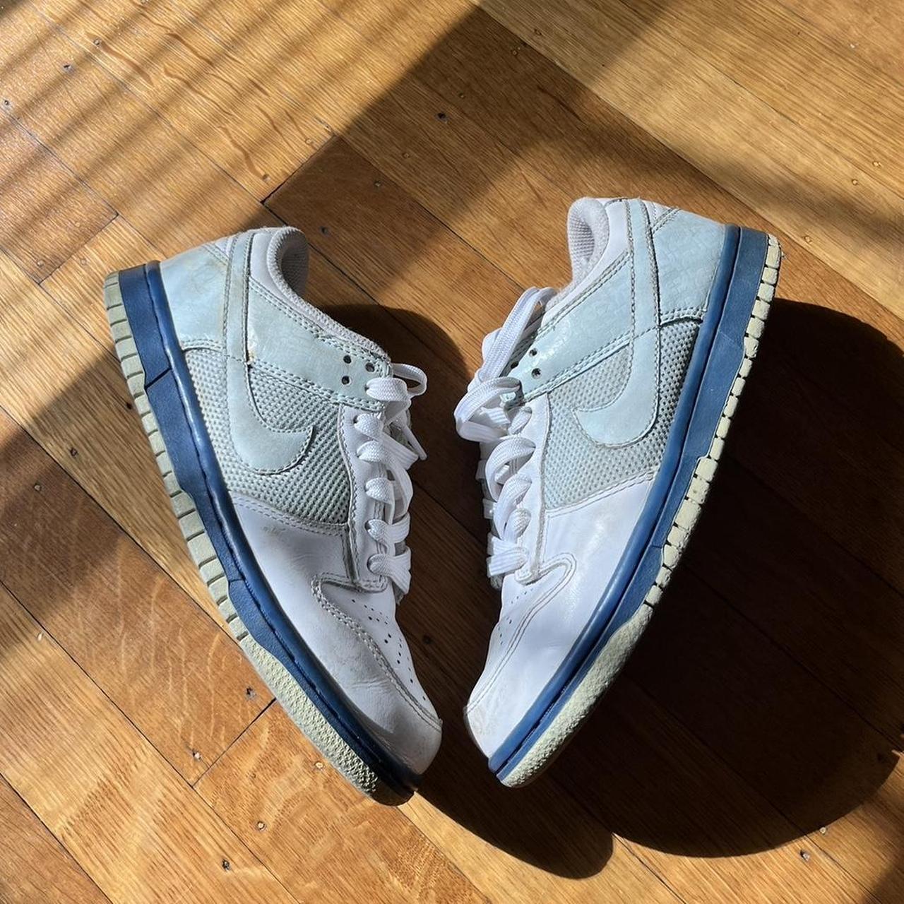 Vintage Dunks - fits Women 5-6.5 - Depop