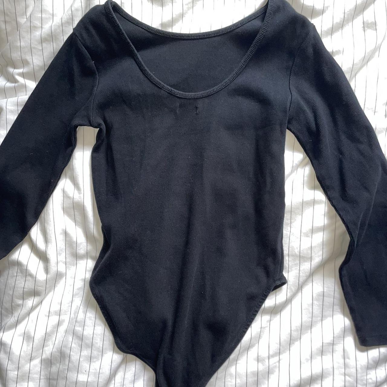 Black ribbed bodysuit with scoop - barely worn - size S - Depop