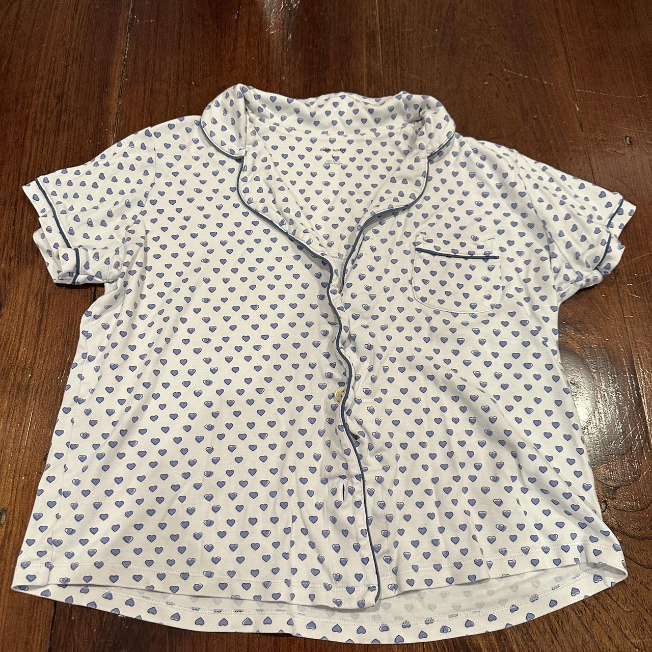 Roller Rabbit pj top, size large (missing the last... | Depop
