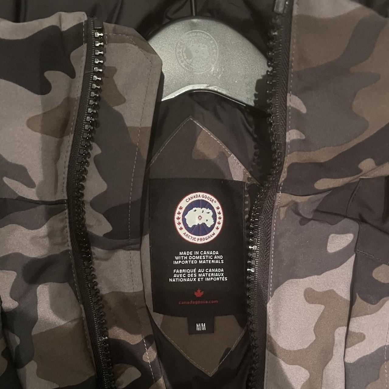 Canada Goose Men's Gilet | Depop