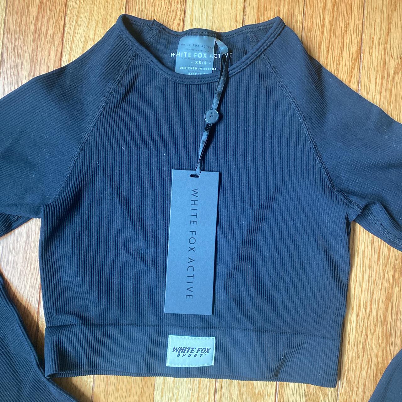 White Fox Sport long sleep crop top #whitefox #croptop | Depop