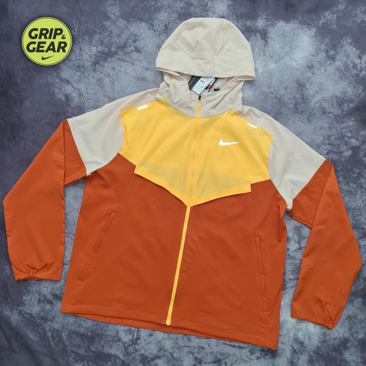 Nike UPF Windbreaker in Rust Orange, Off White &... - Depop