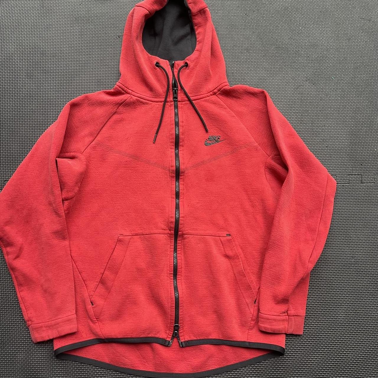 older red nike tech - Depop