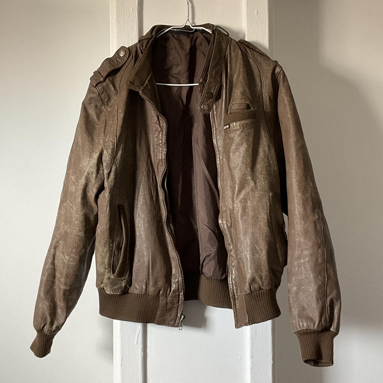 Legit 1980s leather bomber by Members Only, chest... - Depop