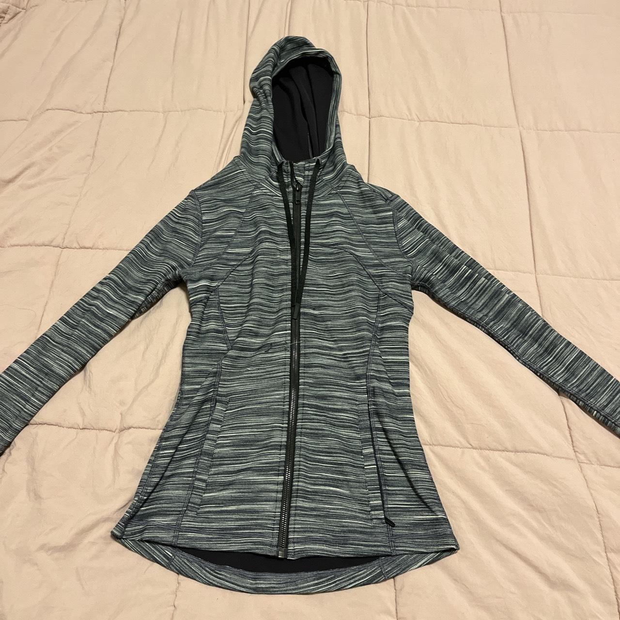 Lululemon Define jacket grey stripes size 6 - Depop