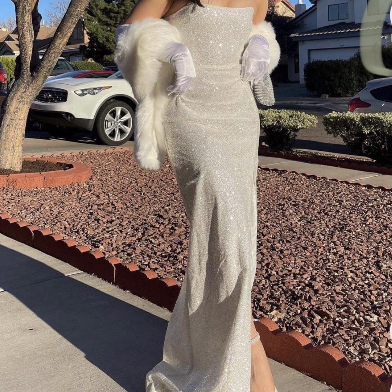 meshki size two prom dress - Depop