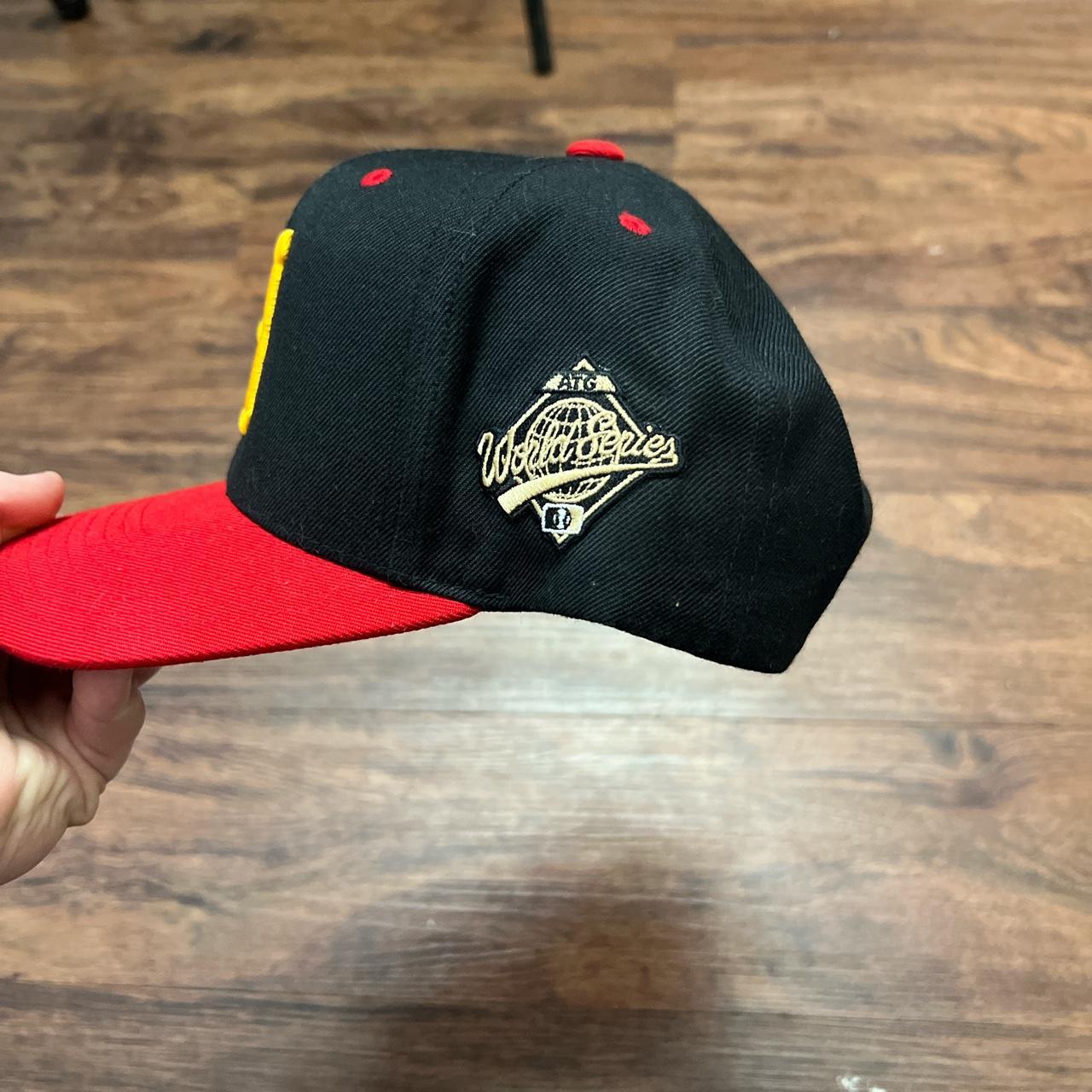 Upside Down Pittsburgh Pirates Snapback Hat, World... | Depop