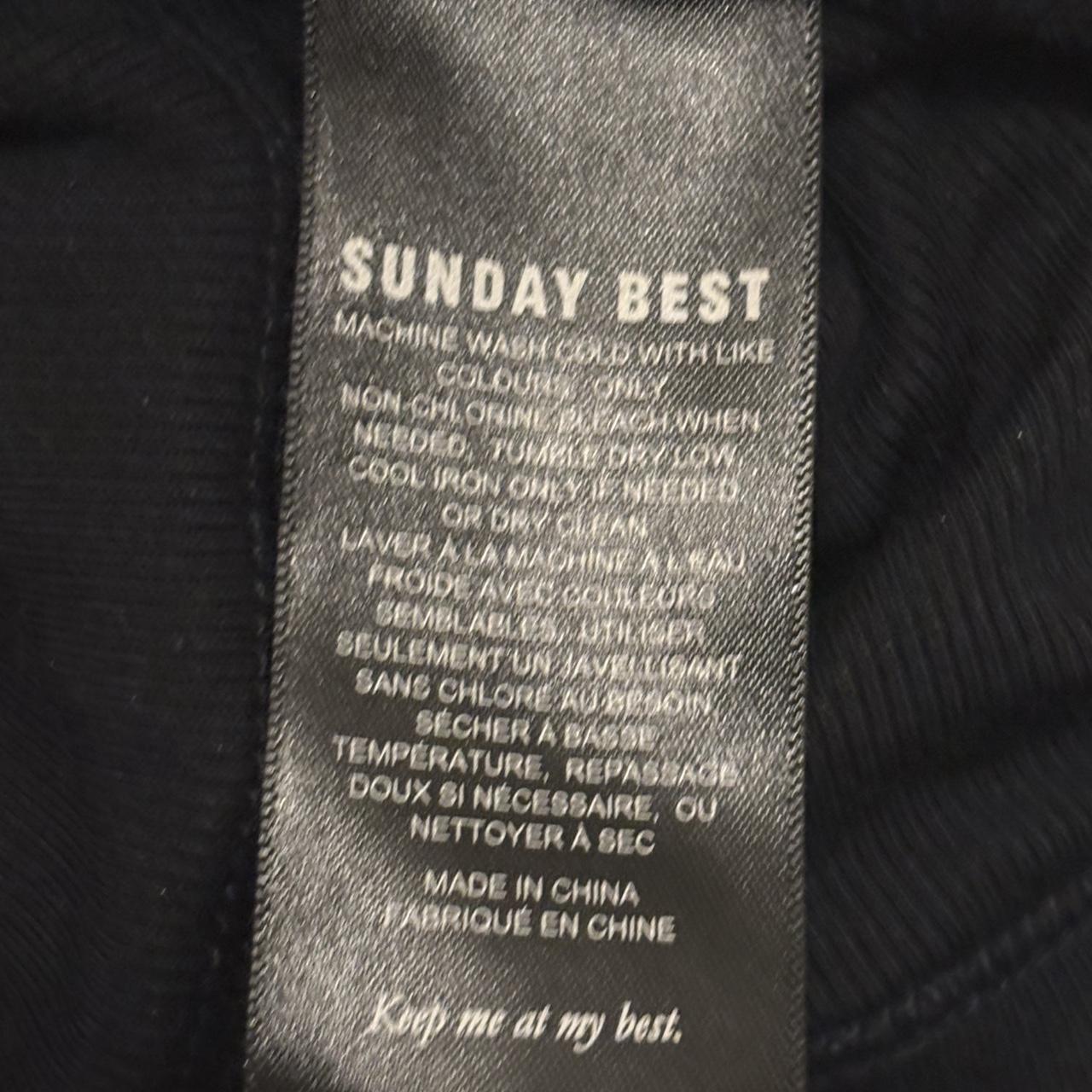 Aritzia Sunday Best Sun deh Lula top! Worn a couple... | Depop