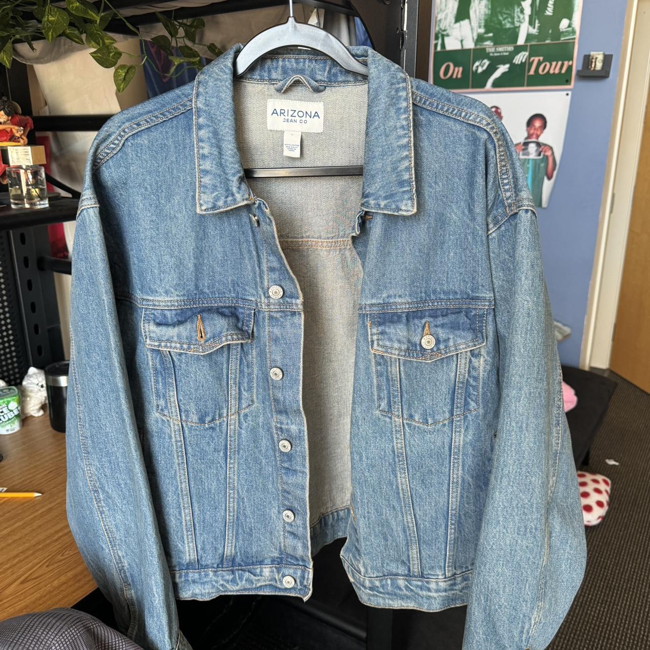 Arizona Jean jacket with a nice cropped length... - Depop