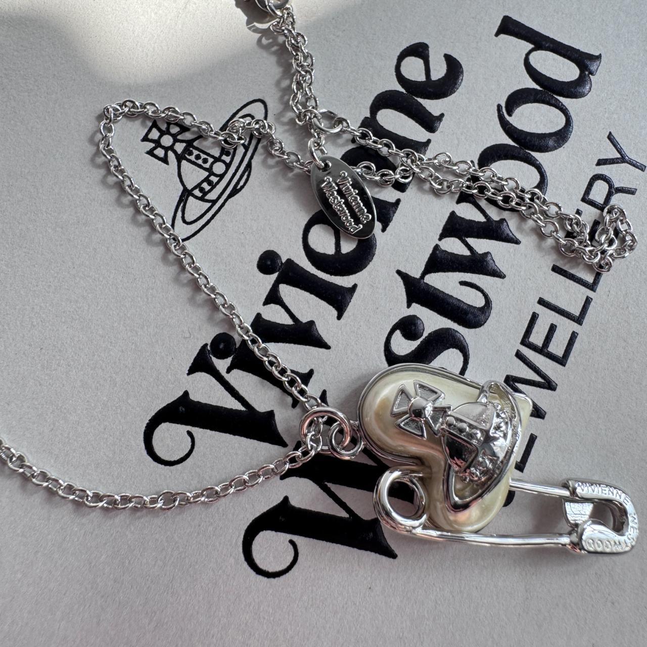 Vivian heart pin chain necklace comes with box | Depop