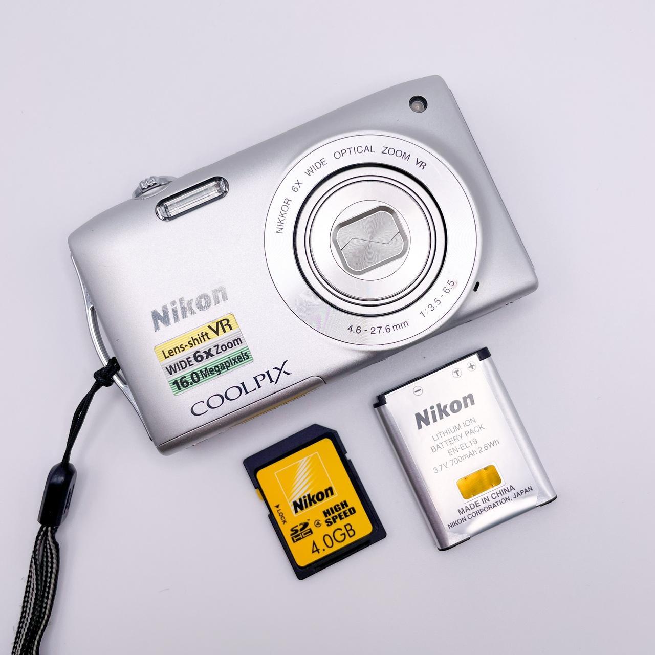 Nikon Coolpix S3300 (Silver) Incredible ease of use... - Depop