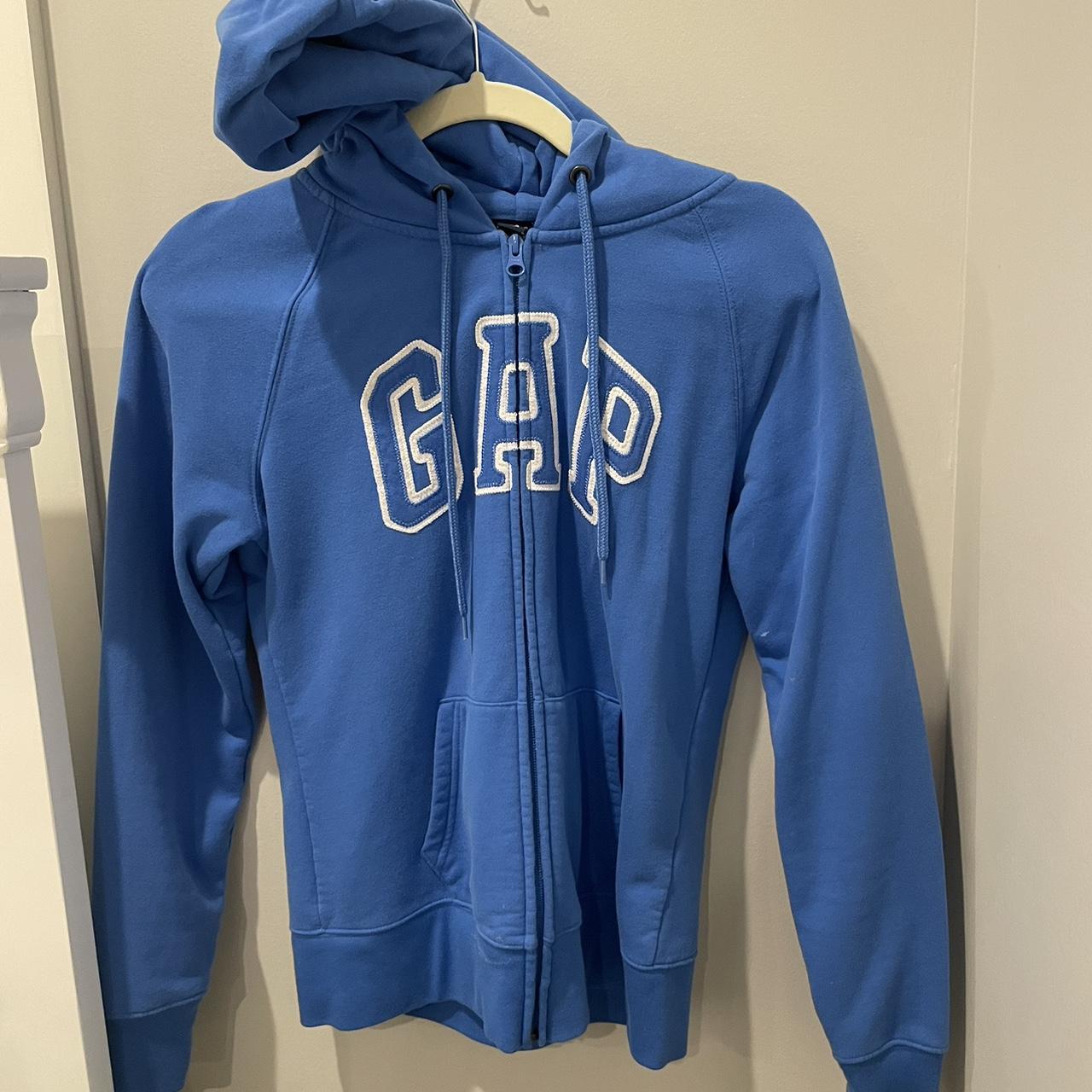Blue gap zip up - Depop