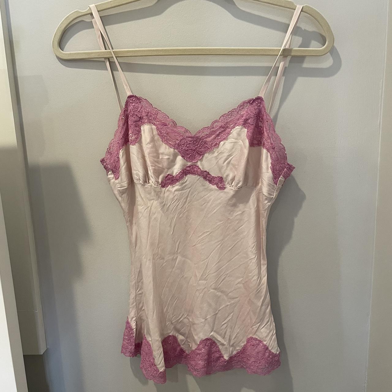Pink express y2k cami lace - Depop