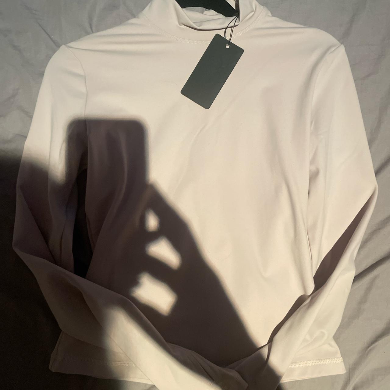 aver active almond alani long sleeve brand new... - Depop