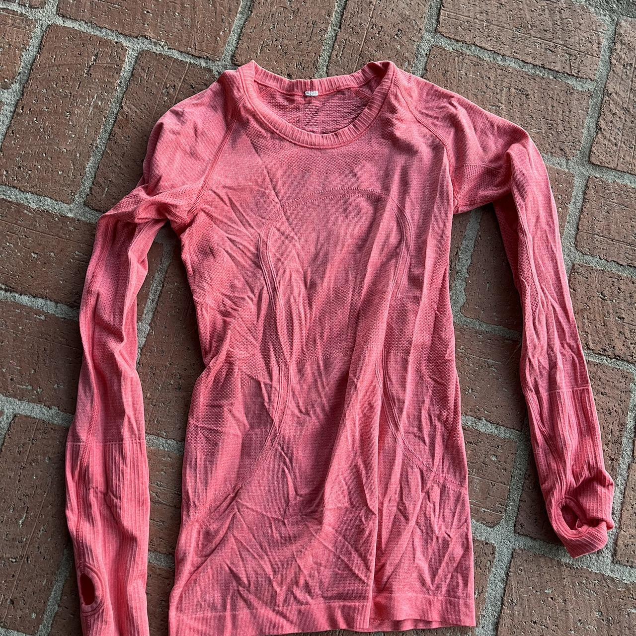Old lulu color swifty tech - Depop
