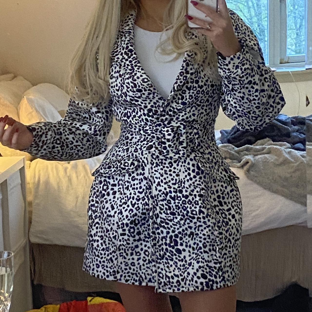 House of CB blazer dress belt is so flattering, worn... - Depop