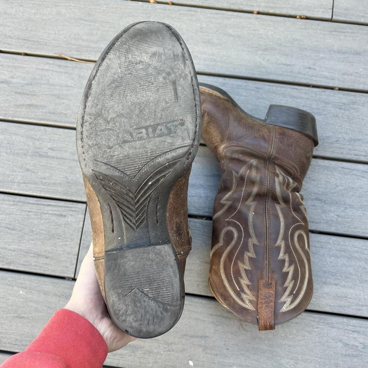 Men’s Ariat cowboy boots Worm but in decent... - Depop
