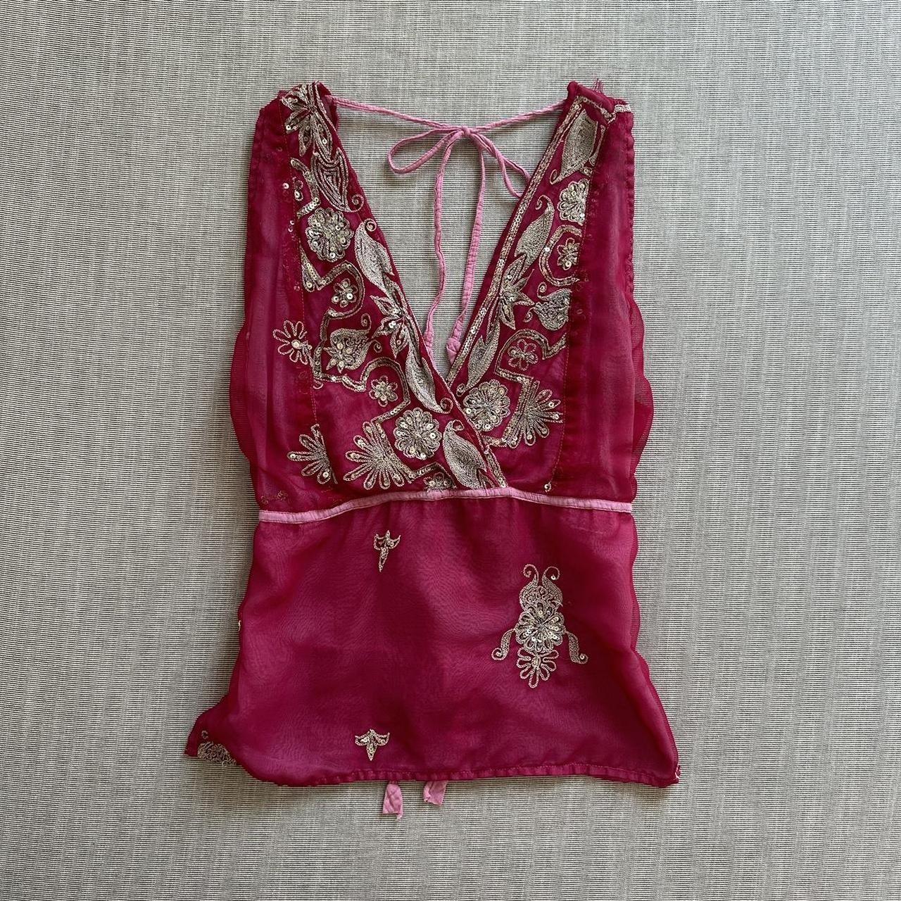 Belle Gray raspberry dark pink top with floral... | Depop